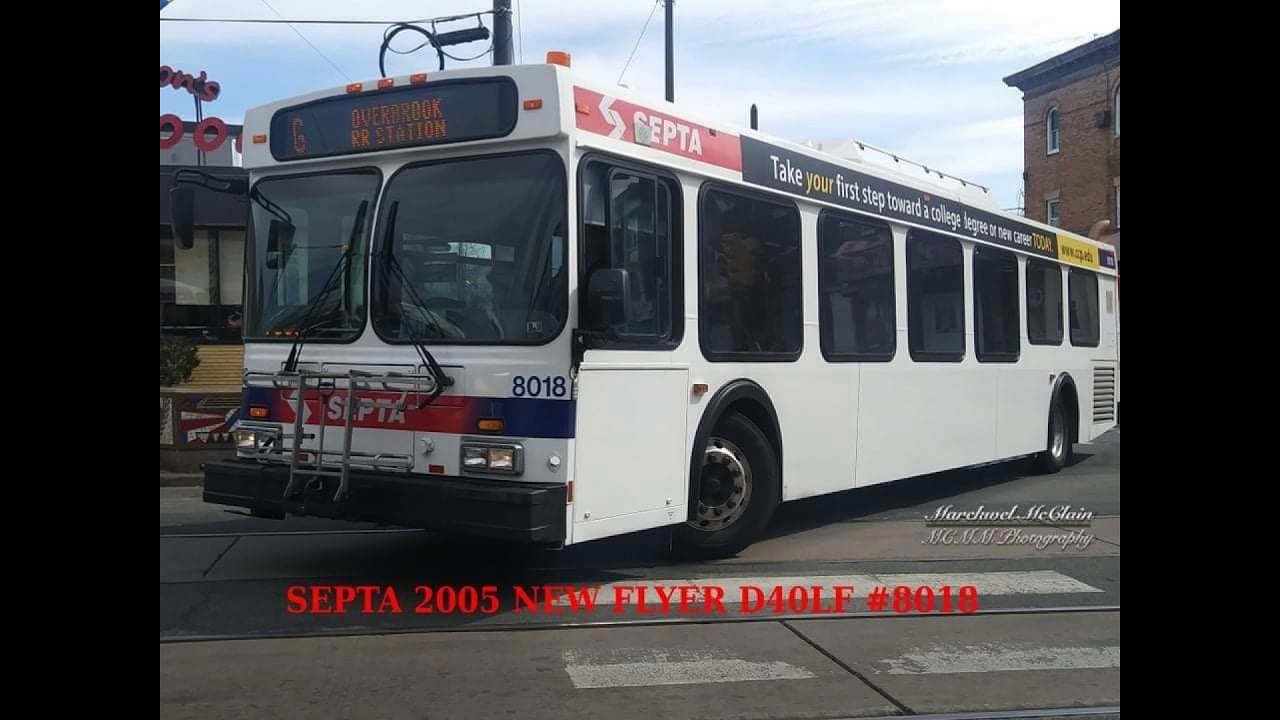 SEPTA 2005 NEW FLYER D40LF #8018 Audio - YouTube