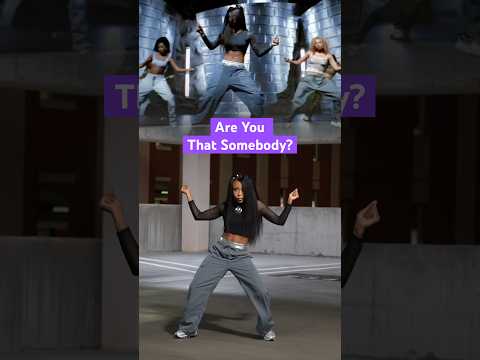 When someone asks what my favorite Aaliyah song is, 𝙏𝙃𝙄𝙎 is my response: 🖤🎶👑 #aaliyah #dance