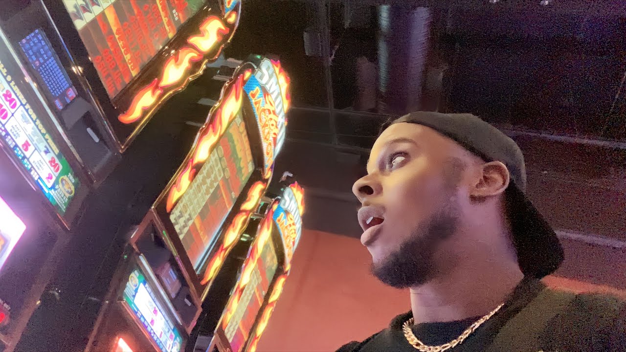 🤩 I Kept WINNING and HITTING MULTIPLE JACKPOTS ON These SLOT MACHINES ...