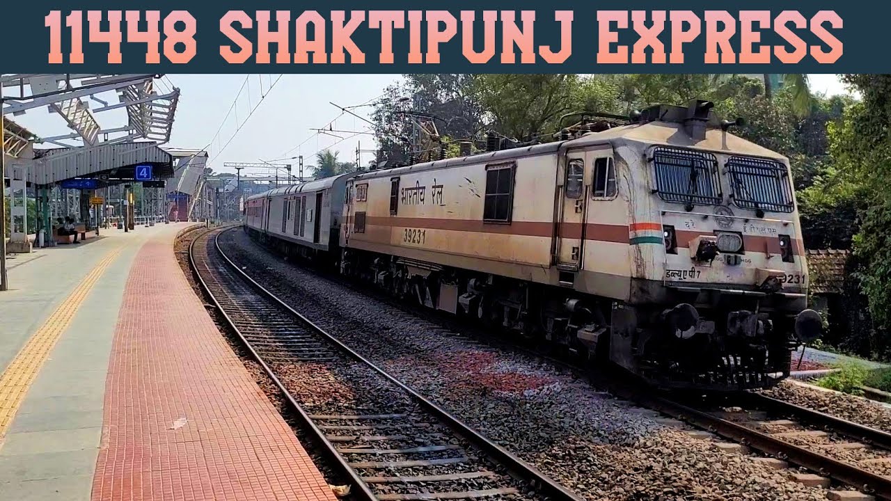 Shaktipunj Express running at max speed - YouTube