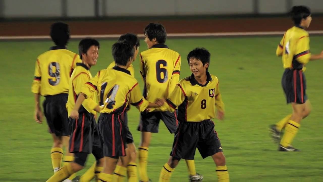 KEIO HIGH SOCCER - YouTube