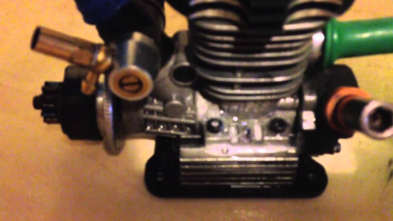 Air test a nitro engine - YouTube