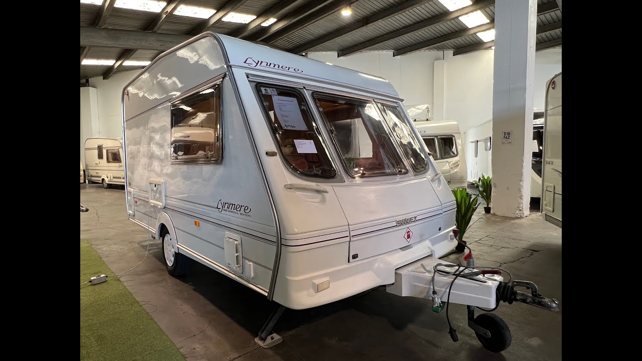 1997 Swift Lynmere 380/2 - YouTube