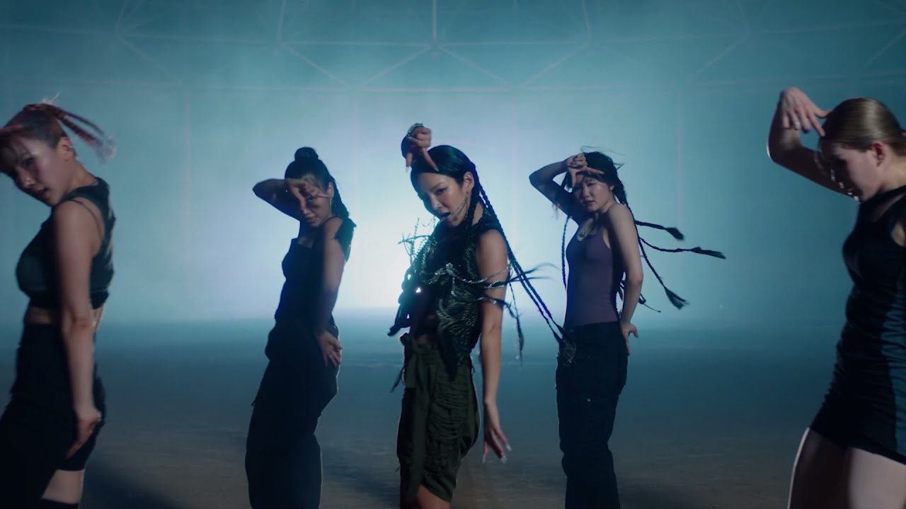 HYO 효연 'Picture' Performance Video - YouTube