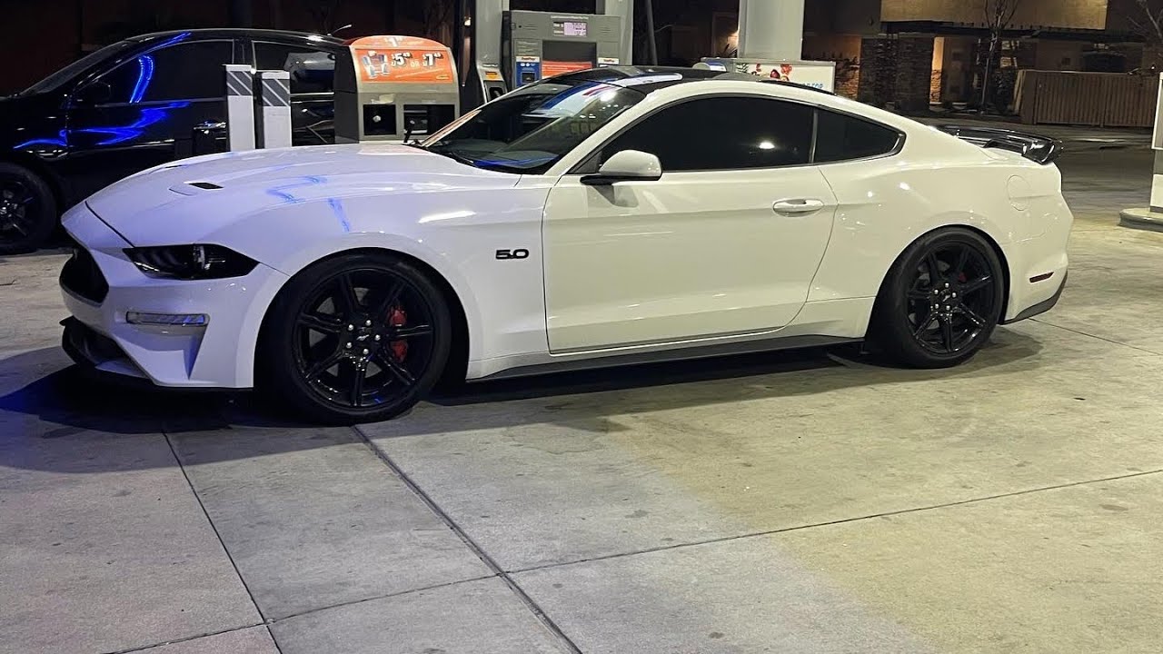 Gt500 WING INSTALL ON MY GT! - YouTube