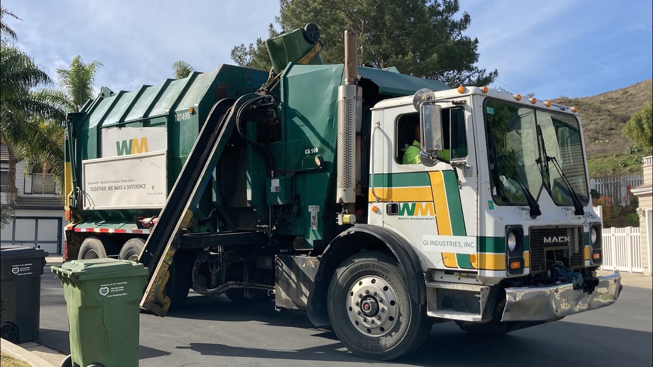 Waste Management 2002 Mack MR Amrep Octo ASL Garbage Truck - YouTube