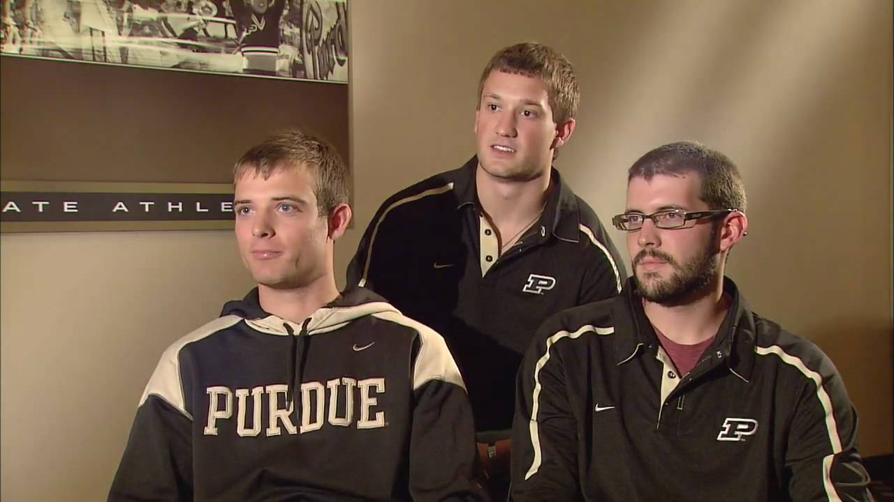 Boiler Bytes: A look under the mask of Purdue Pete - YouTube