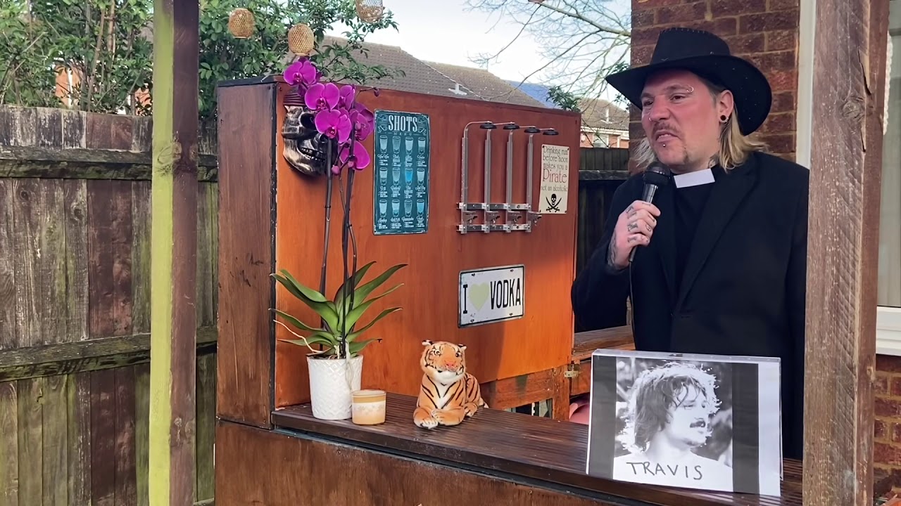 Tiger King Funeral Scene - YouTube