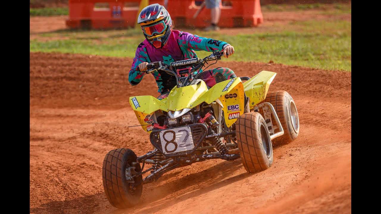 Rob on the Quad FLAT TRACK RACING, I WON A RACE - YouTube