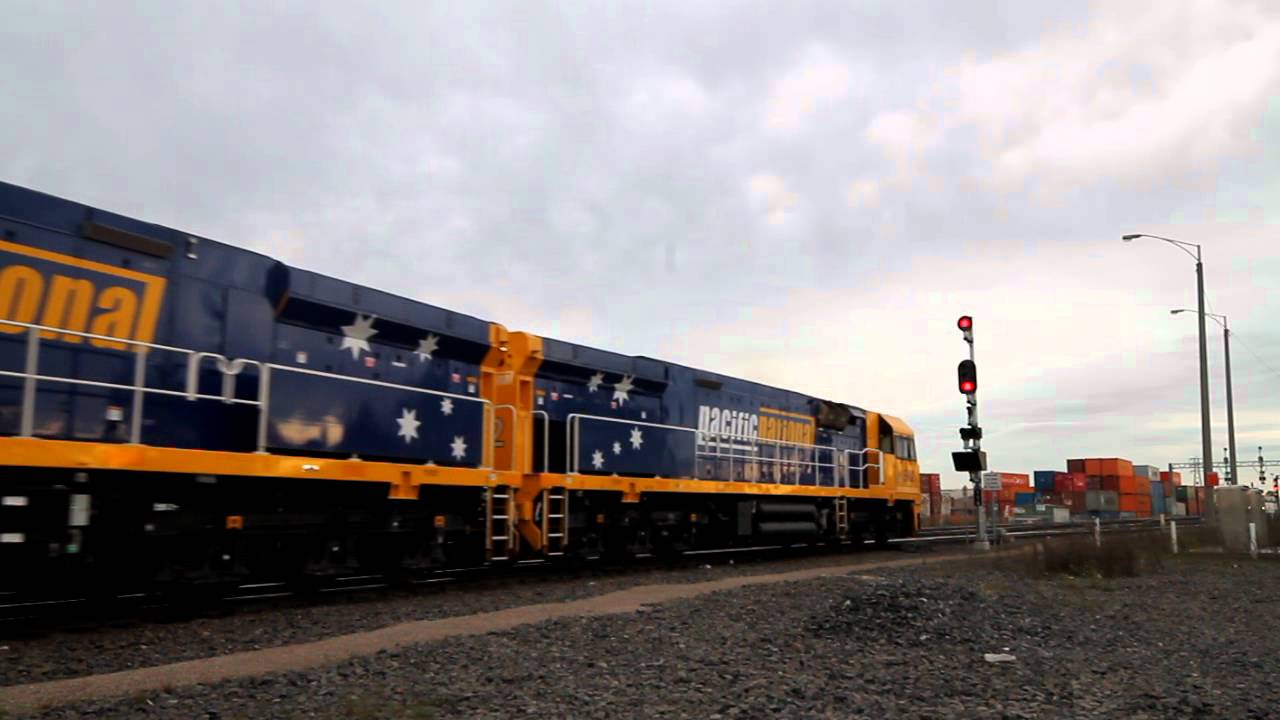 9301 9302 "93 Class" Pacific National at Dynon - YouTube