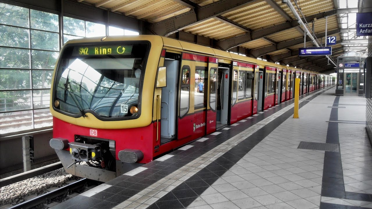 Berlin Ringbahn S42 Prenzlauer Allee ⇒ Gesundbrunnen ⇒ Westkreuz ⇒ ...