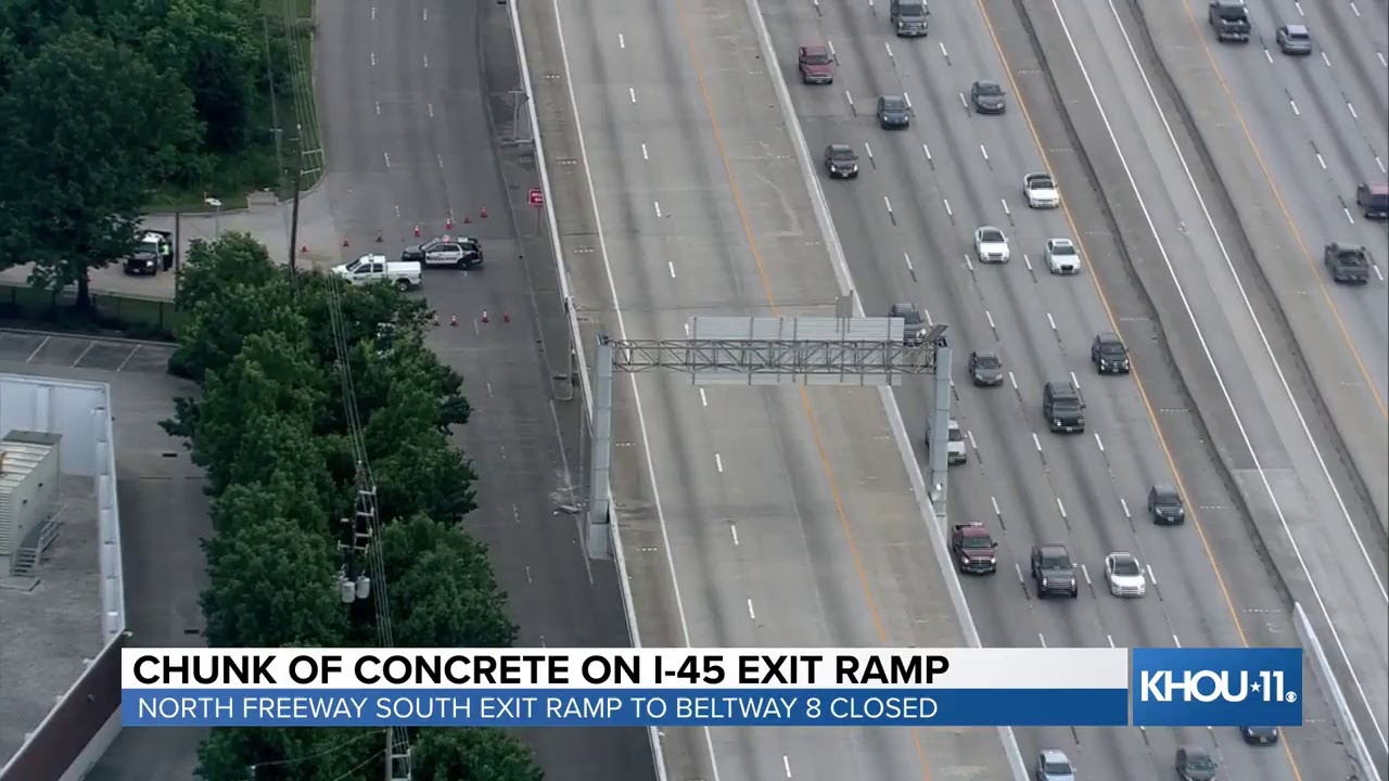 TRAFFIC ALERT: Chunk of concrete blocks North Freeway south exit ramp ...