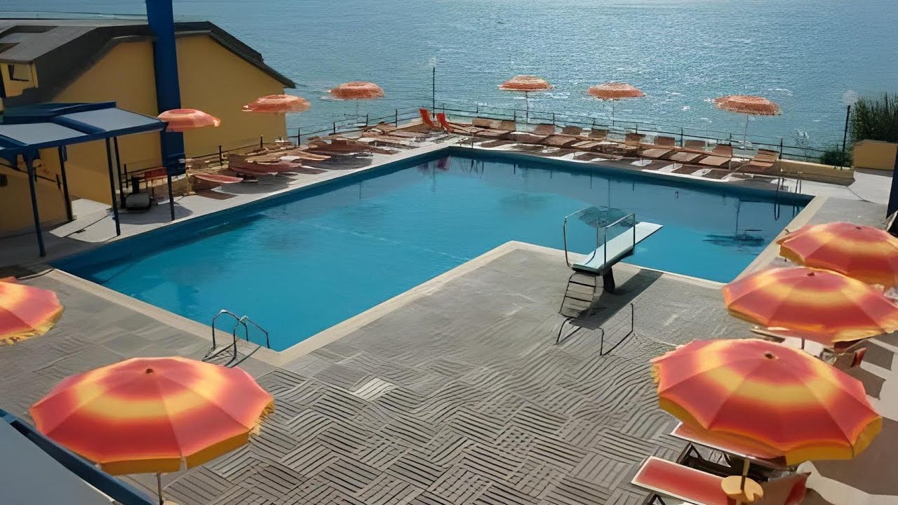 Grand Hotel Dei Cesari, Anzio, Italy | Holidays In Italy - YouTube