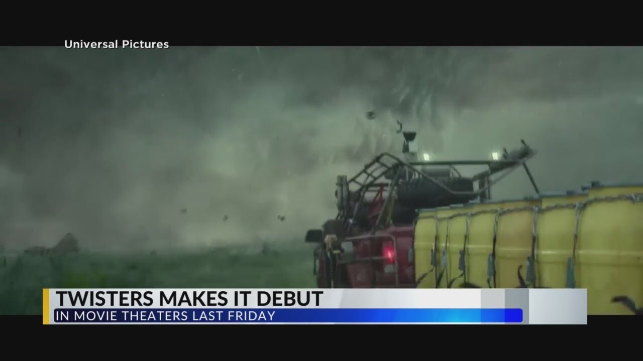 A review of 'Twisters' by one of our WANE 15 meteorologists - YouTube