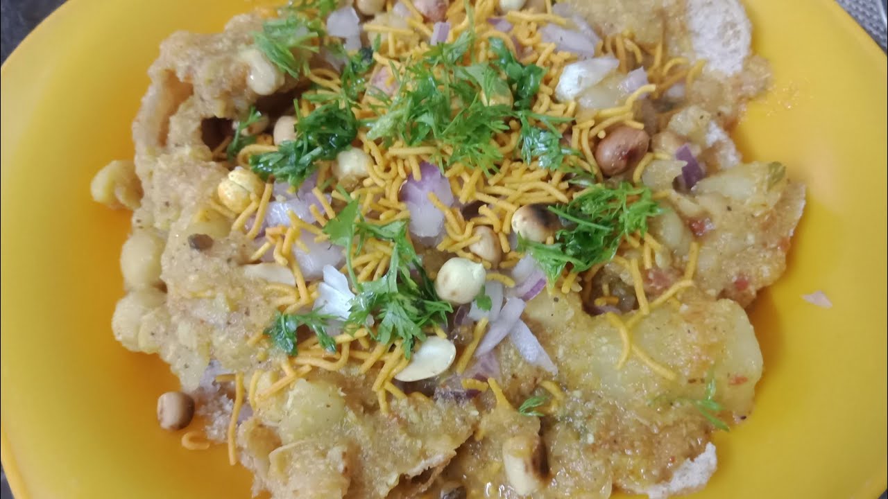 Masal Puri_All time favourite!! Now make at home!! - YouTube