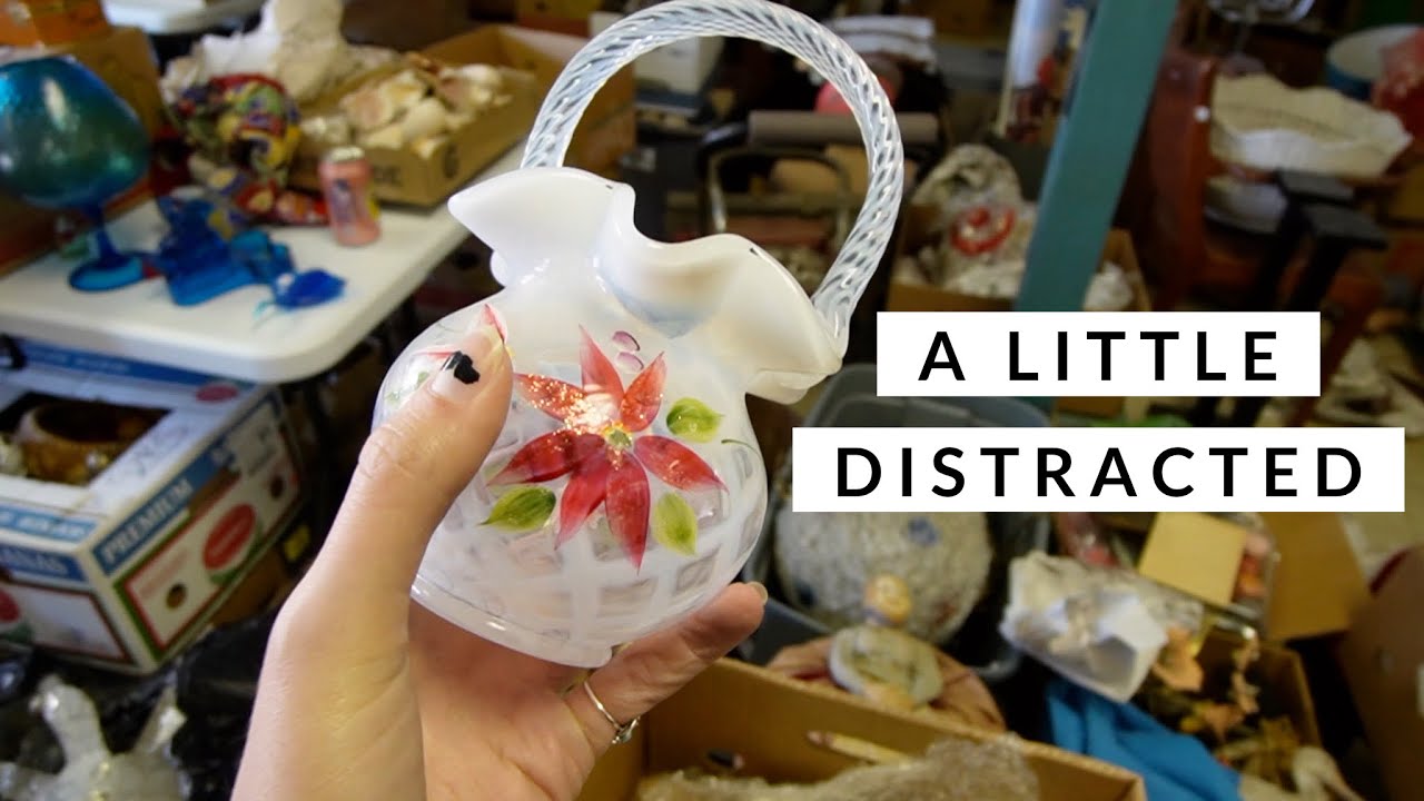 A LITTLE DISTRACTED This Week | Christmas at the Shop | Ebay Reselling ...