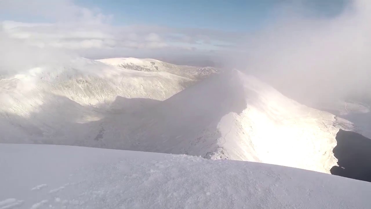 Helvellyn walk Swirral Edge Striding Edge Winter - YouTube