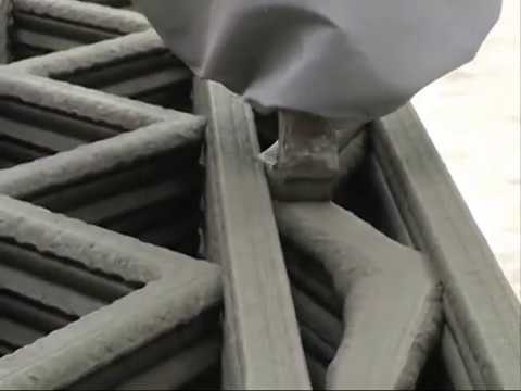 Winsun 3D Prints 10 houses In 24 Hours In 2014 - YouTube