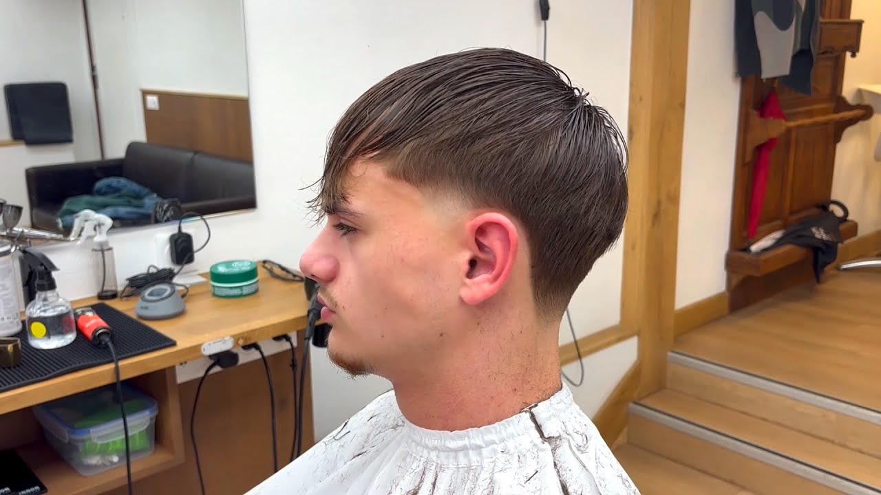 TUTO COUPE CASQUETTE : MID TAPER - YouTube