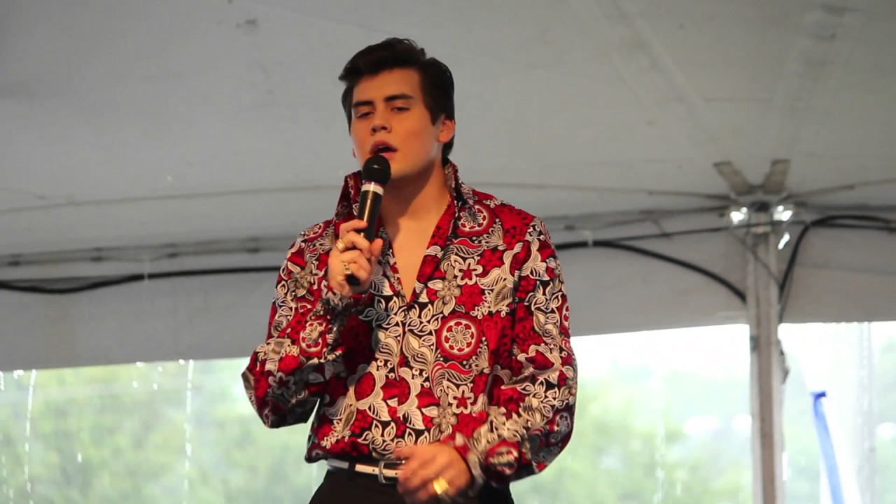 Taylor Rodriguez sings 'Don't Cry Daddy/In The Ghetto' part 1 Elvis ...