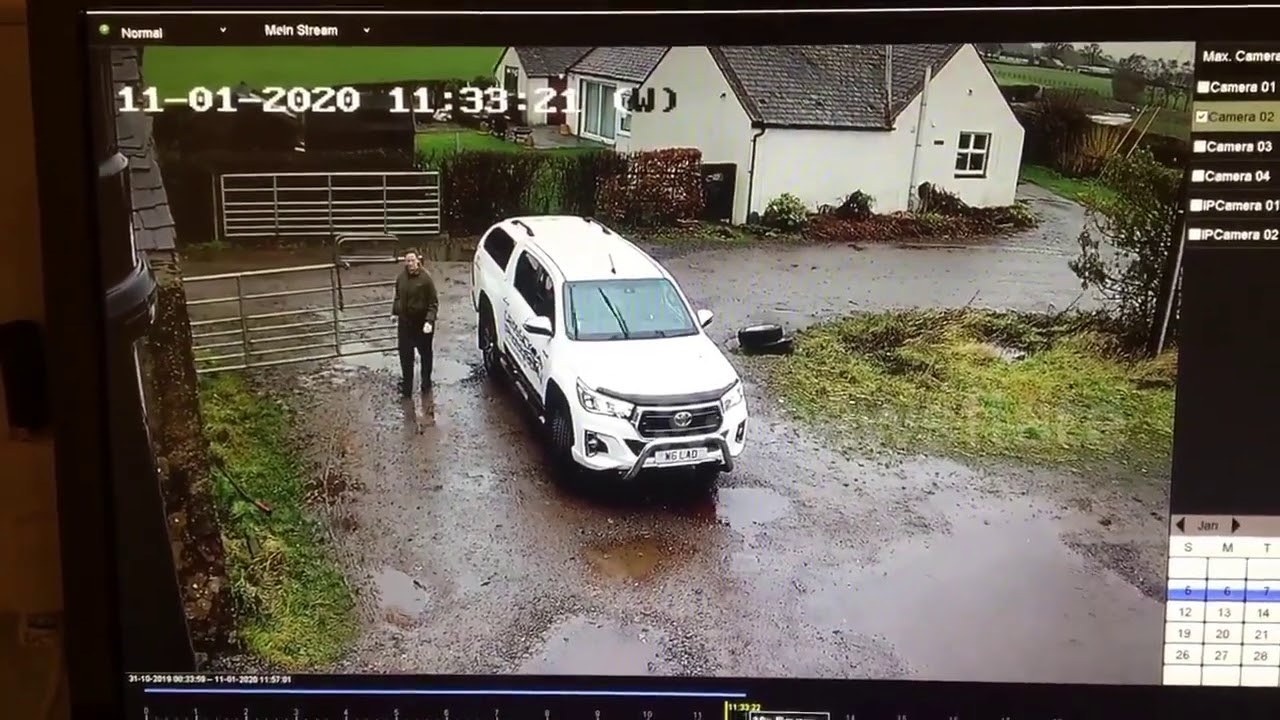 Hilarious footage shows UK woman struggle to close windblown gates ...