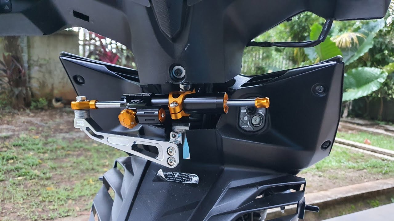 RS150R - RCB Steering Damper Installation. Tengok video sampai habis ...