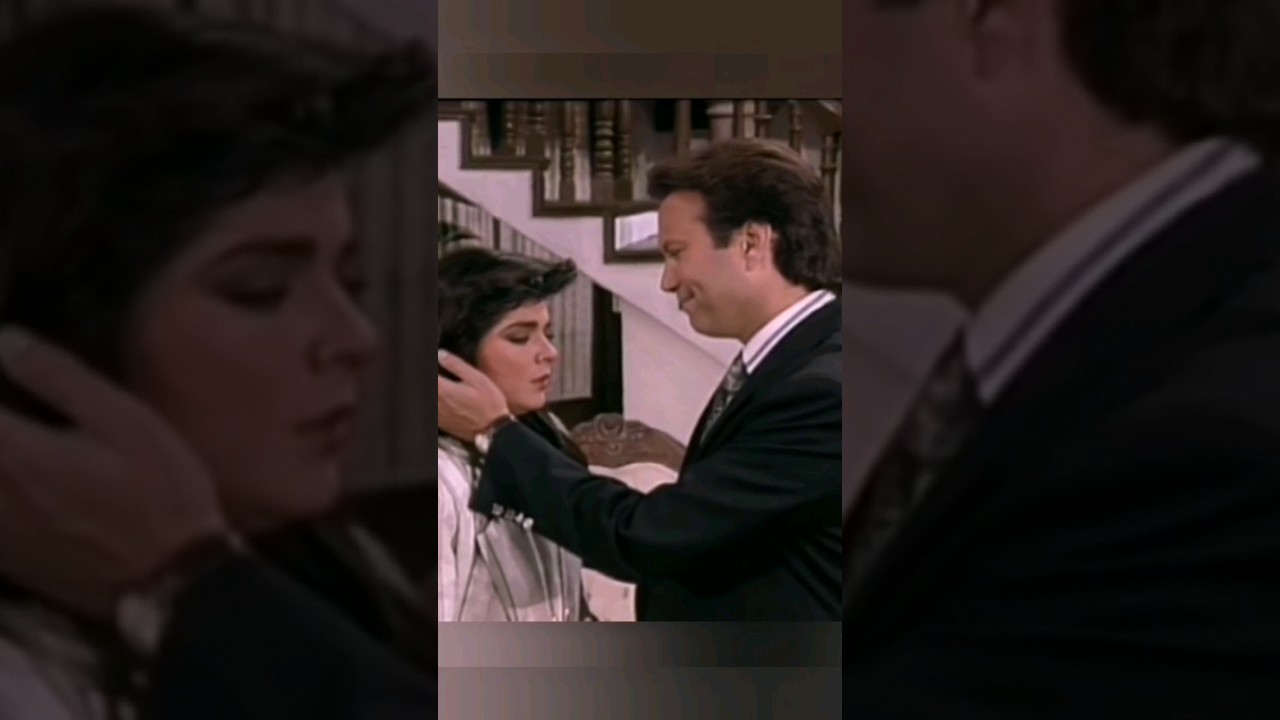 Victoria Ruffo y Roberto Vander#Simplemente Maria - YouTube