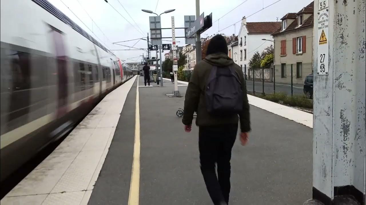 ( Transilien P): Passage d'un AGC + Big Sifflets 🔥 @LestransportsencommunIDF 555 N -563 N -675 N ...