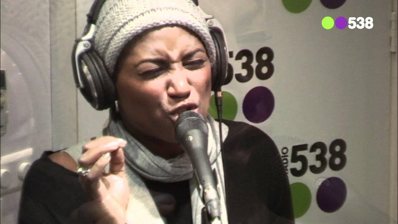 Radio 538: Edsilia Rombley - Get Here (live bij Evers Staat Op) - YouTube