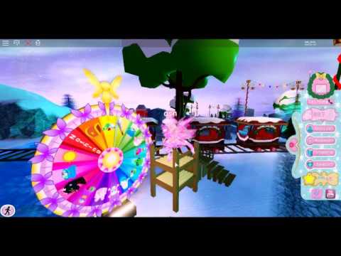 me doing what my phone says on royale high - YouTube