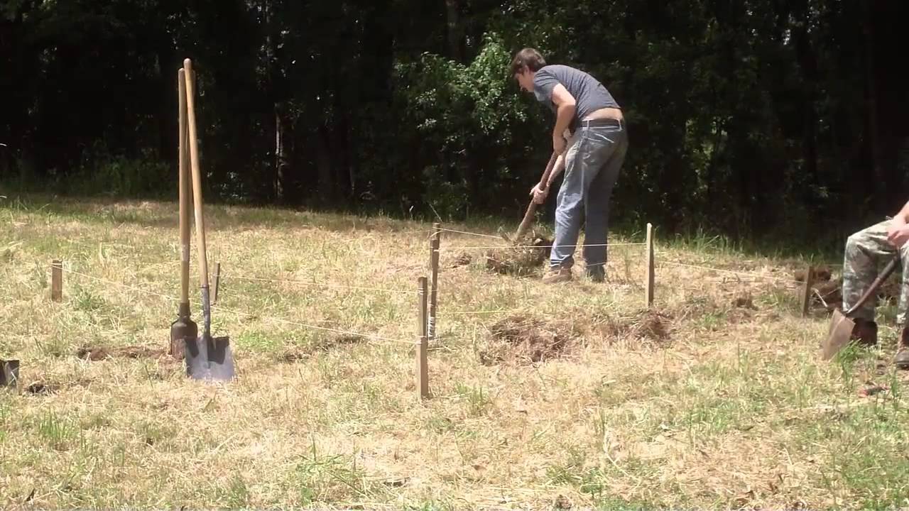 Water Tower Foundation for Farm - YouTube