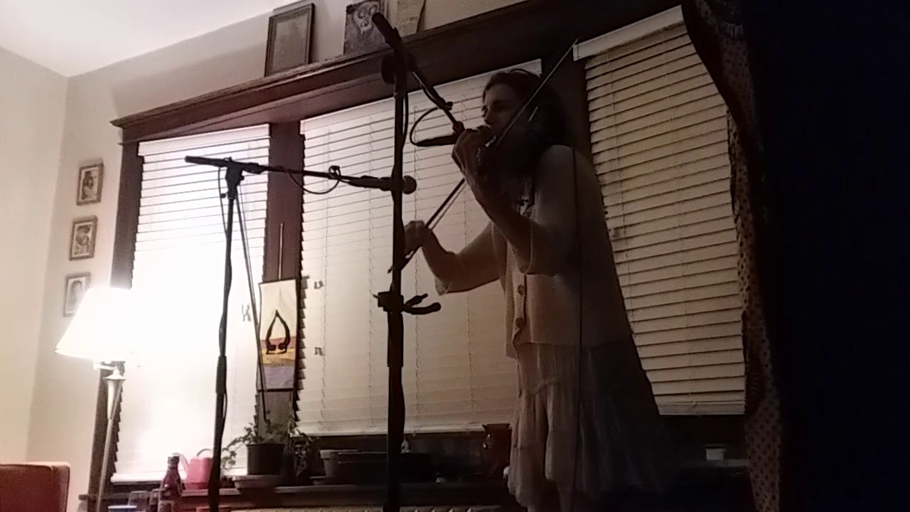Emma Back - Shadow (Live Session) - YouTube