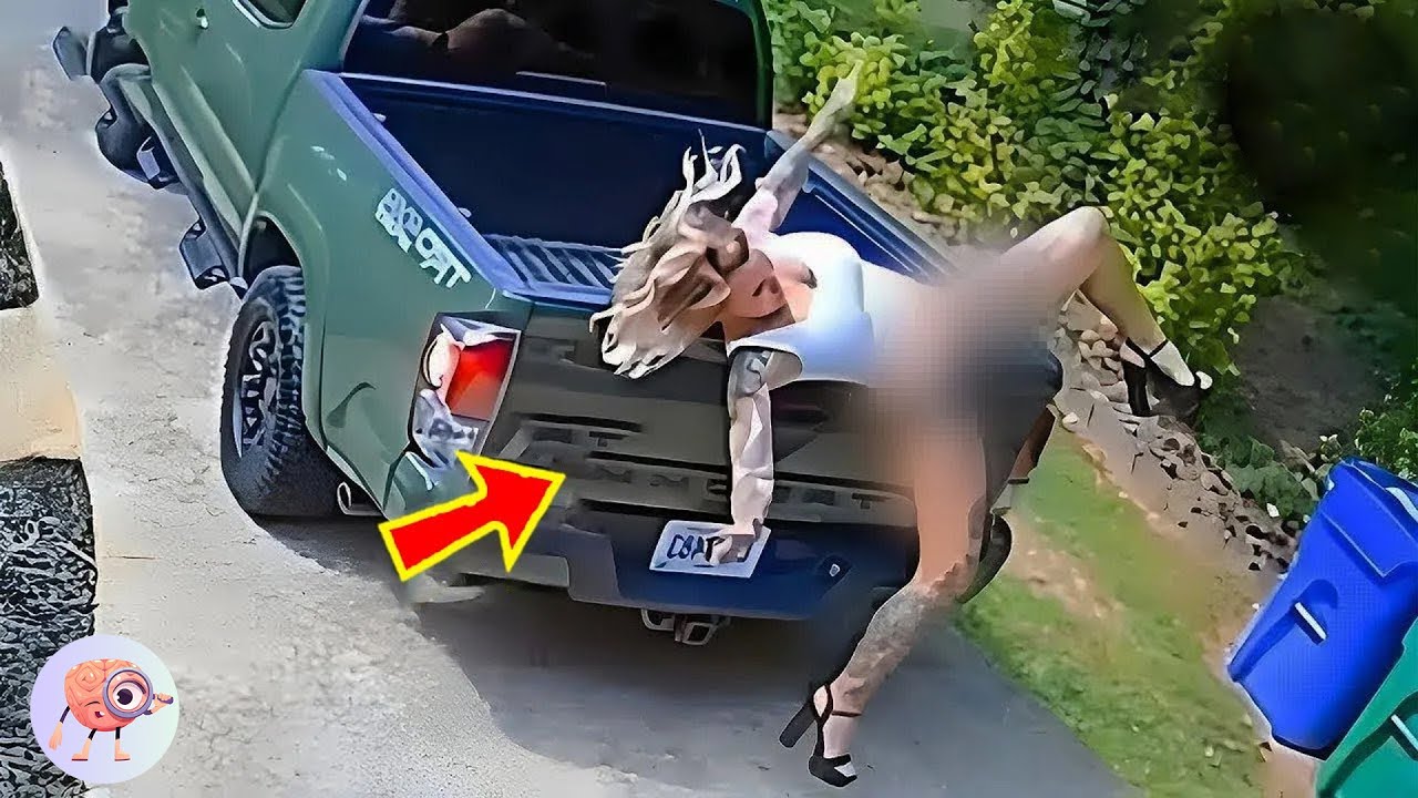 TOTAL IDIOTS AT WORK #22 | Bad day at work | Fails compilation 2024 - YouTube