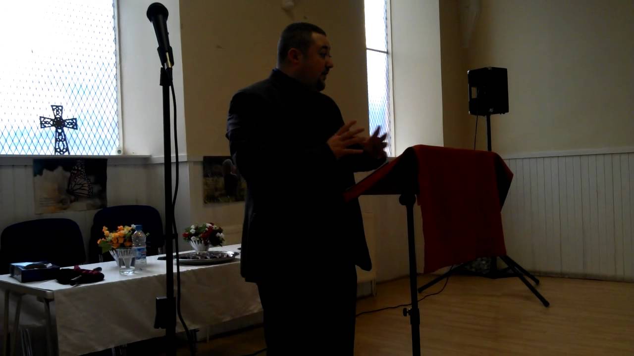 Pastor Marshall Cross Preaching... - YouTube