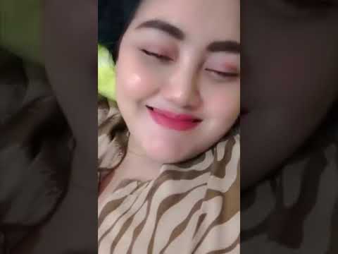 Mama Muda Lagi Nyapa Temen Temen Dunia Maya Dgn Penuh Gairah | Bigo Live Hot (part.01)