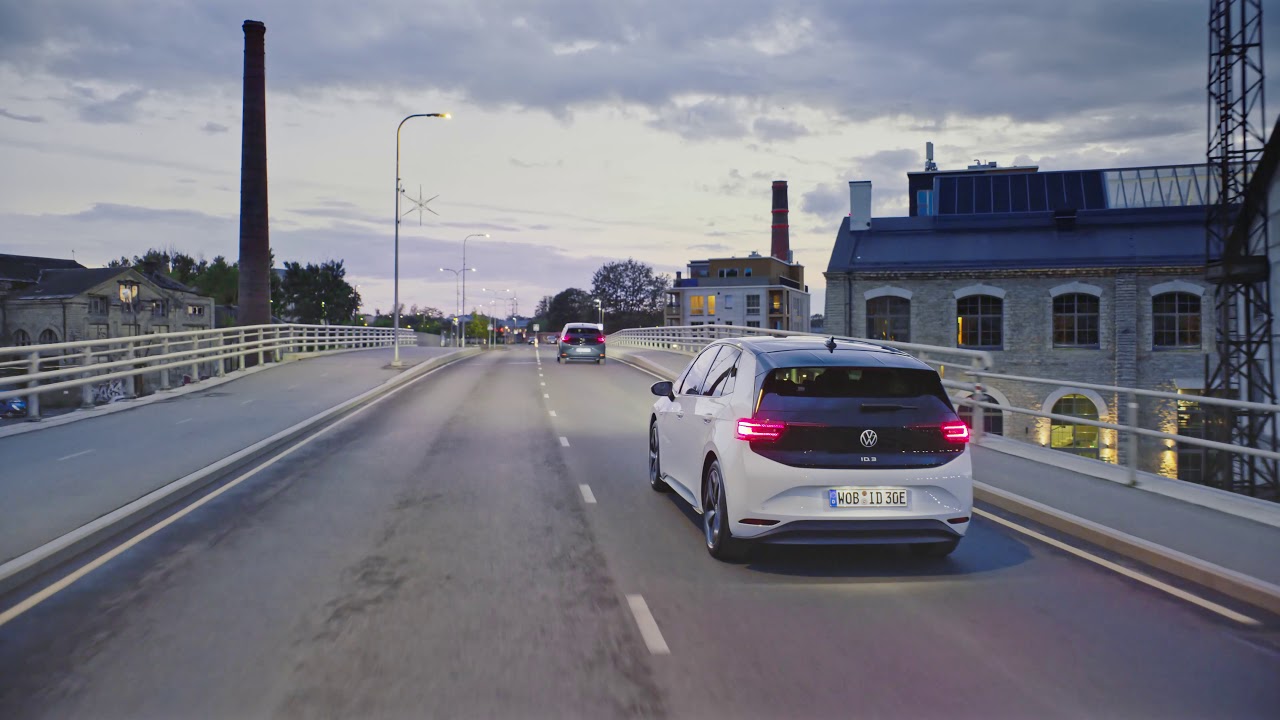 ID 3 Technical Film AR HUD CLEAN HighRes mp4 - YouTube