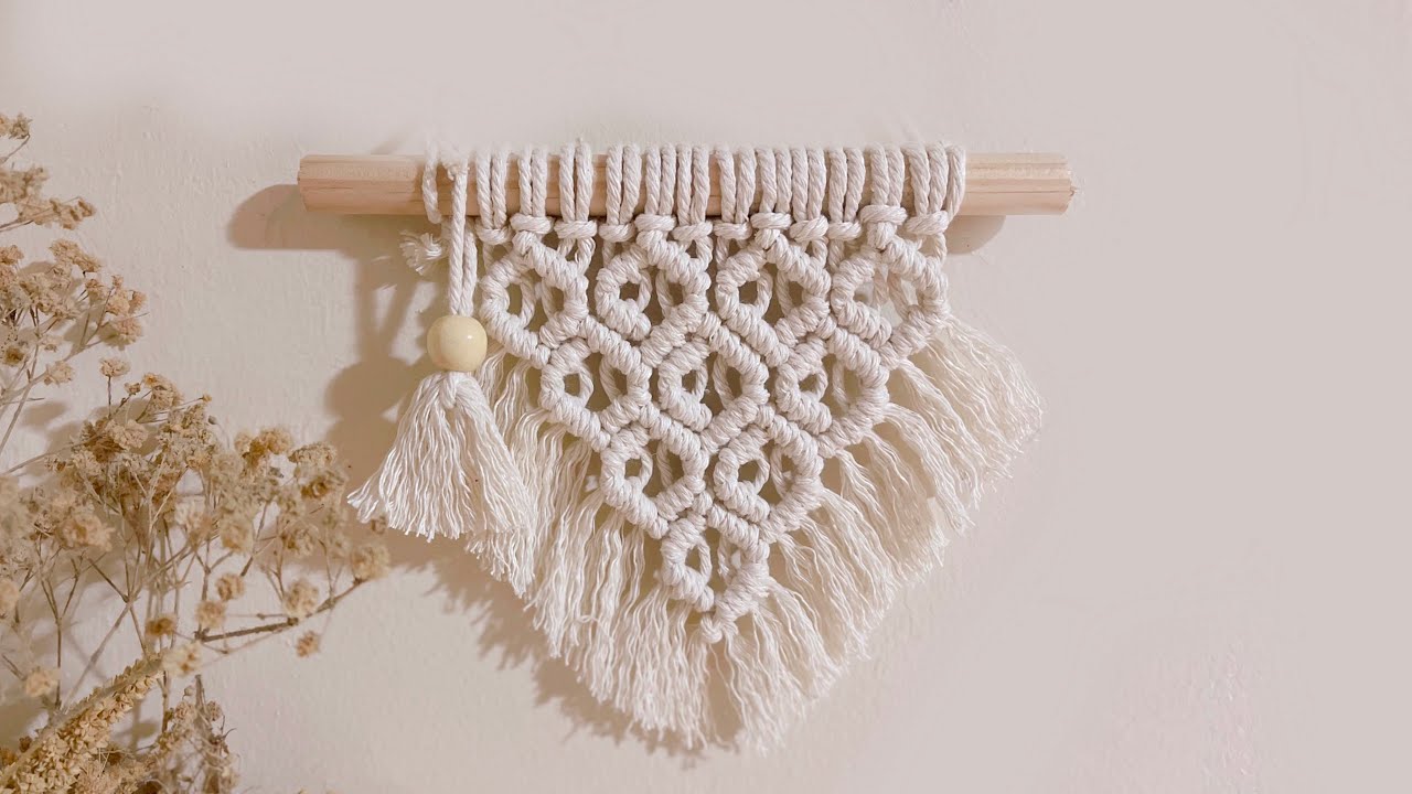 DIY Cute Size | Easy Mini Wall Hanging Tutorial - YouTube