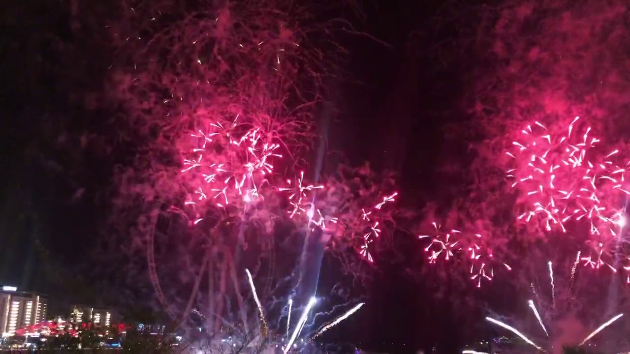 fireworks - YouTube