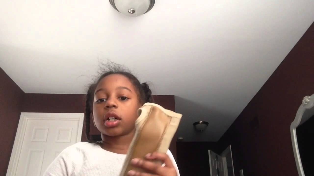 How to make a fake arm cast. - YouTube