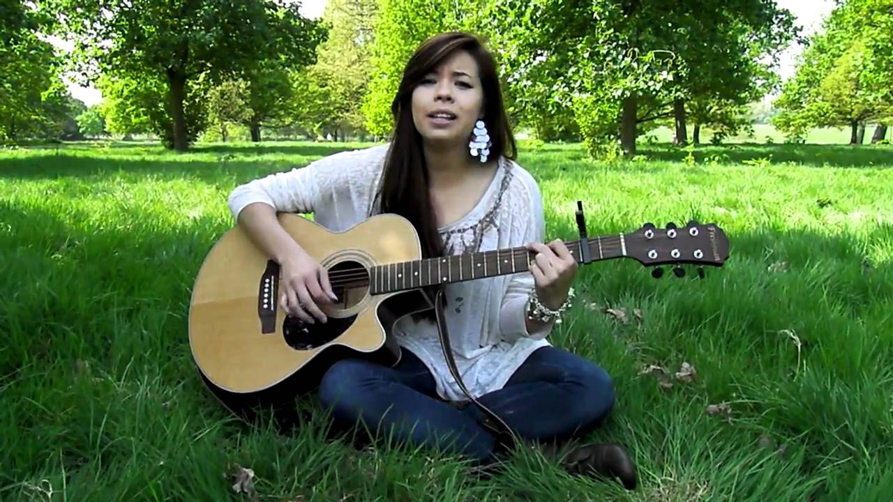 Cindy Sanchez - Somebody (original) - YouTube