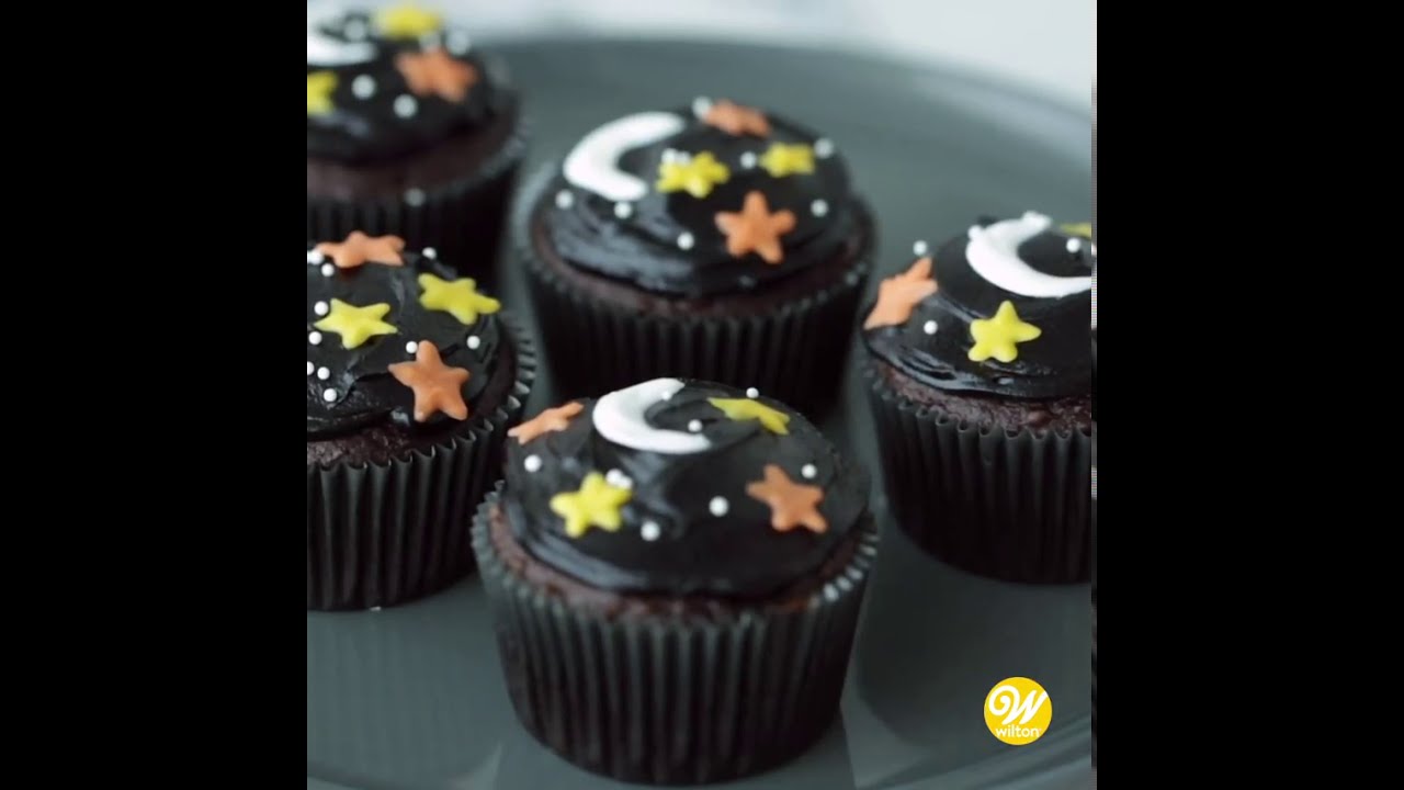 Halloween Inspired Night Sky Cupcakes by Wilton - YouTube