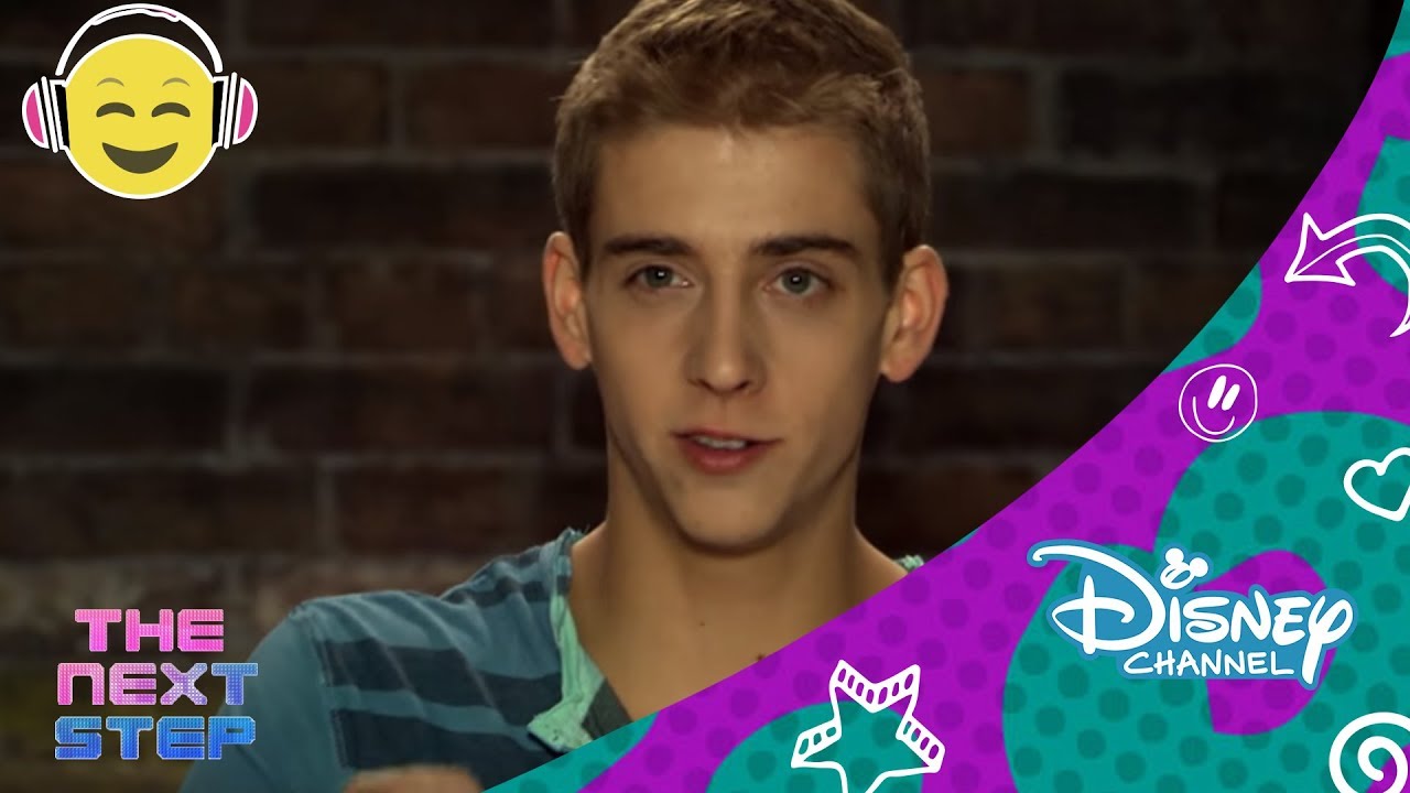 The Next Step: Abi vs Noah | Disney Channel Oficial - YouTube