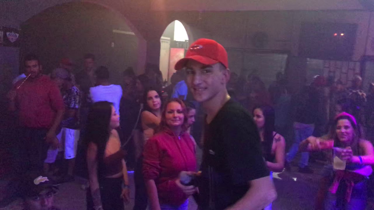 SHOW MC 3L AO VIVO NA STREETBAR LOUNGE GUARULHOS - YouTube