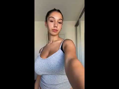 Busty girls 8 - YouTube