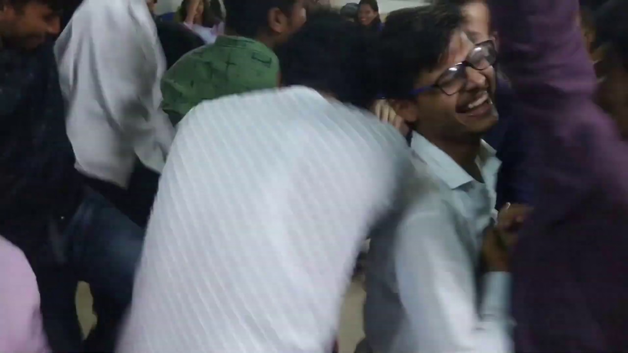 How Engineers dance when they get chance - YouTube