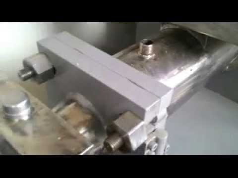 Mesin Plodder Sabun Batang Opac - YouTube