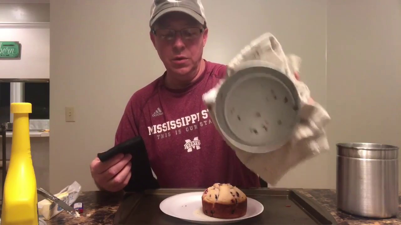 DRY BAKING WITH FANCY FEAST STOVE - YouTube