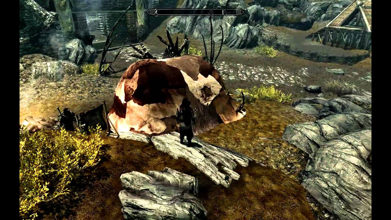 Dragon dance in Skyrim [Whiterun stables] - YouTube