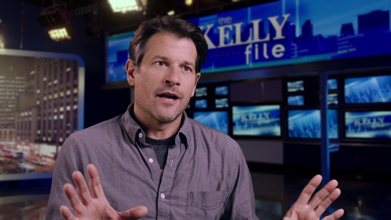 Mark Ricker Discusses Production Design on Bombshell - YouTube