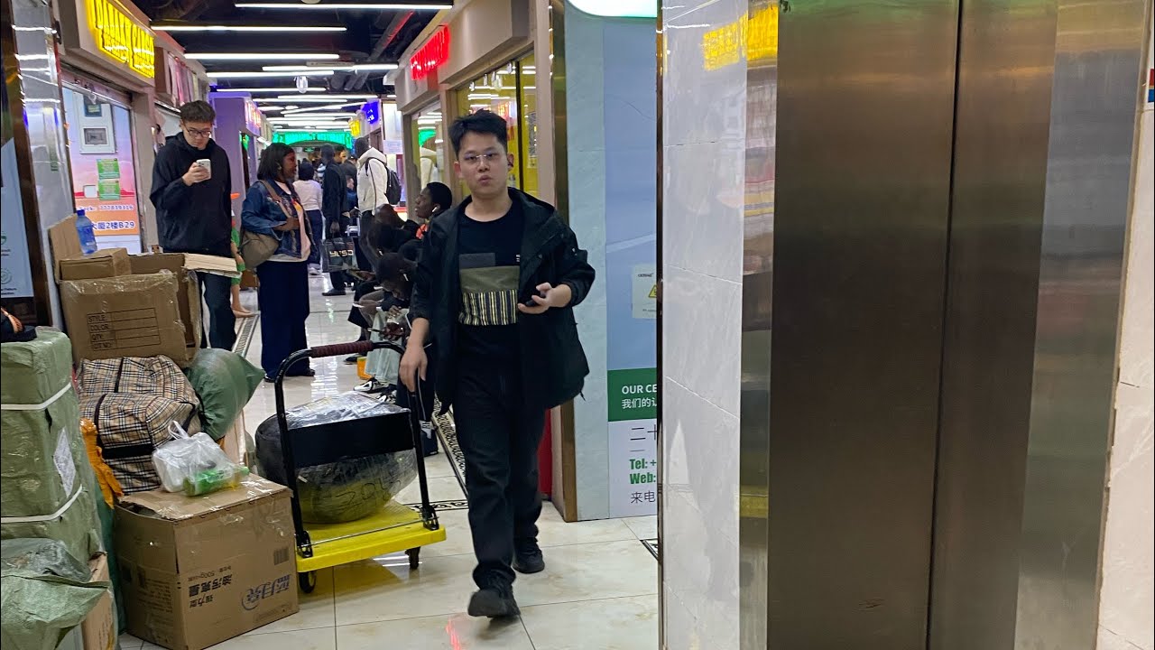 China market GuangDa chose bag - YouTube
